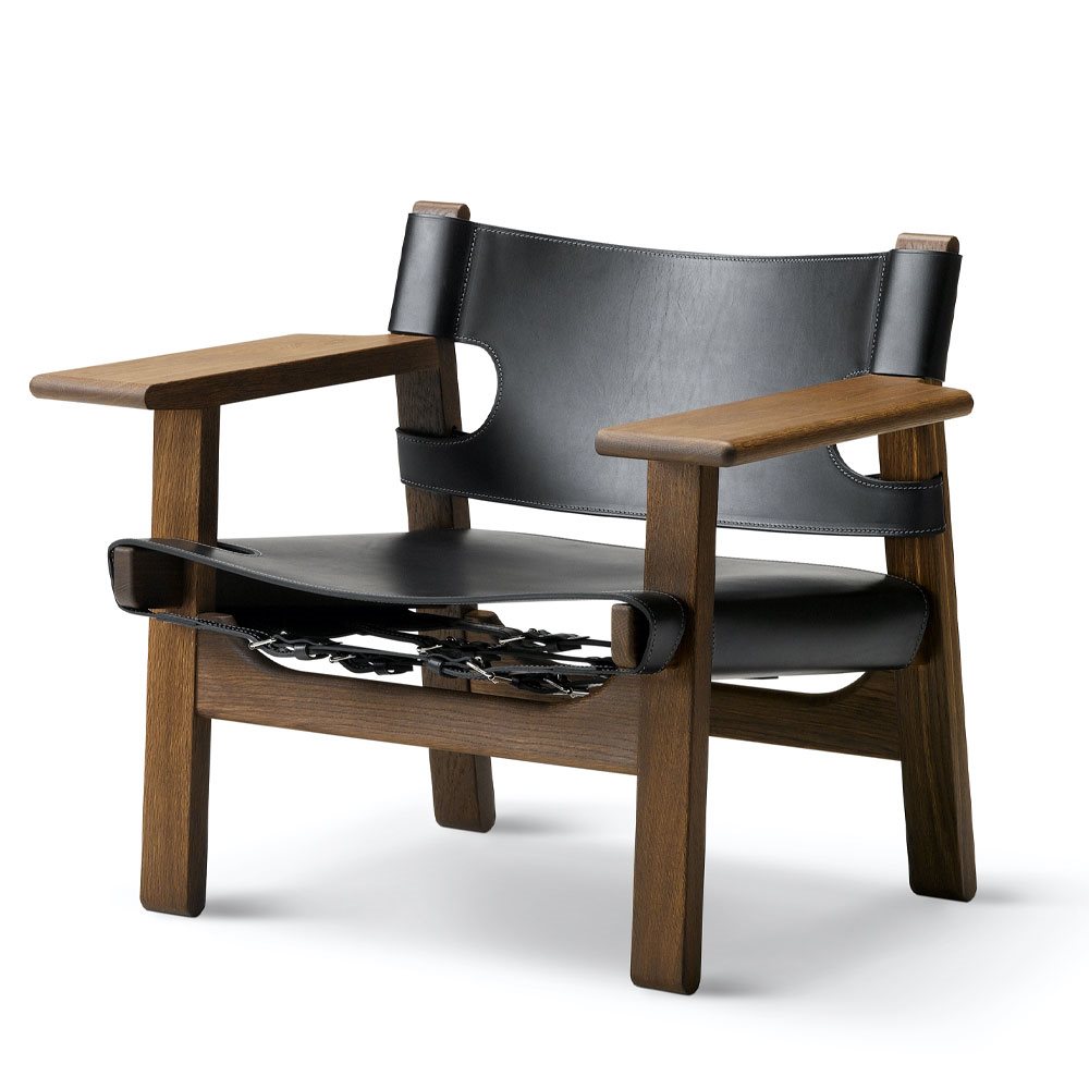 Den Spanske Stol (2226) er en lænestol designet af Børge Mogensen Den Spanske Stol (2226) er en lænestol designet af Børge Mogensen